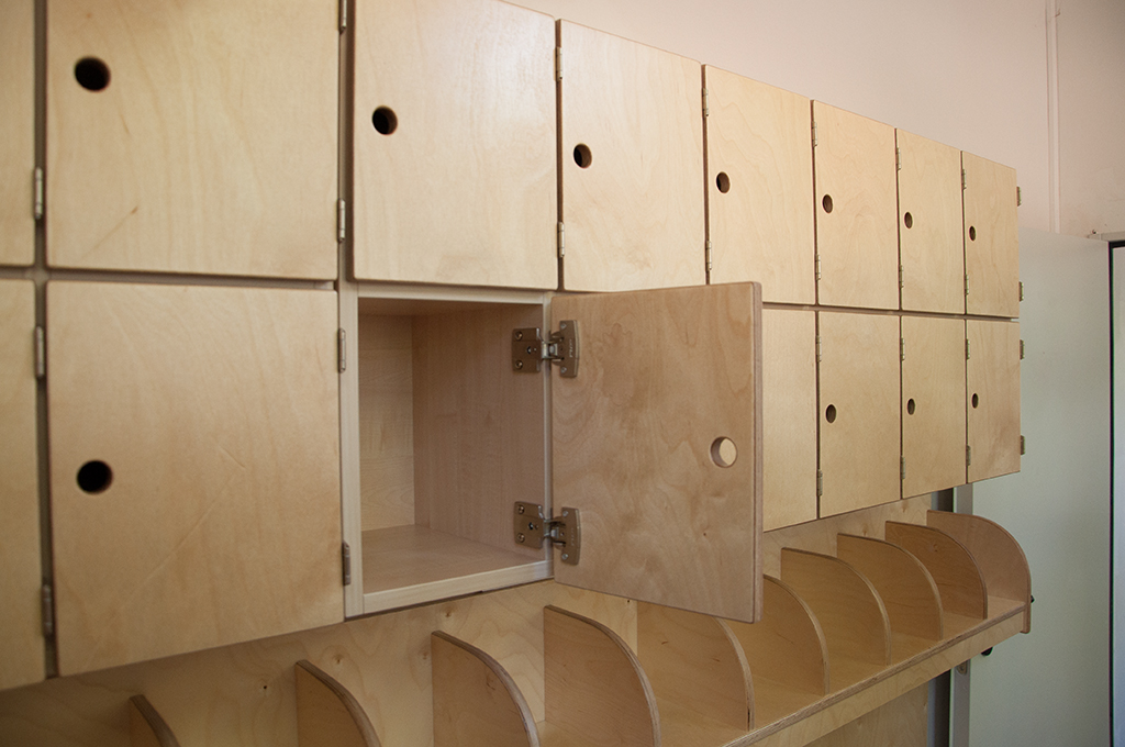 Krippen-Garderobe – Holzwerkstatt